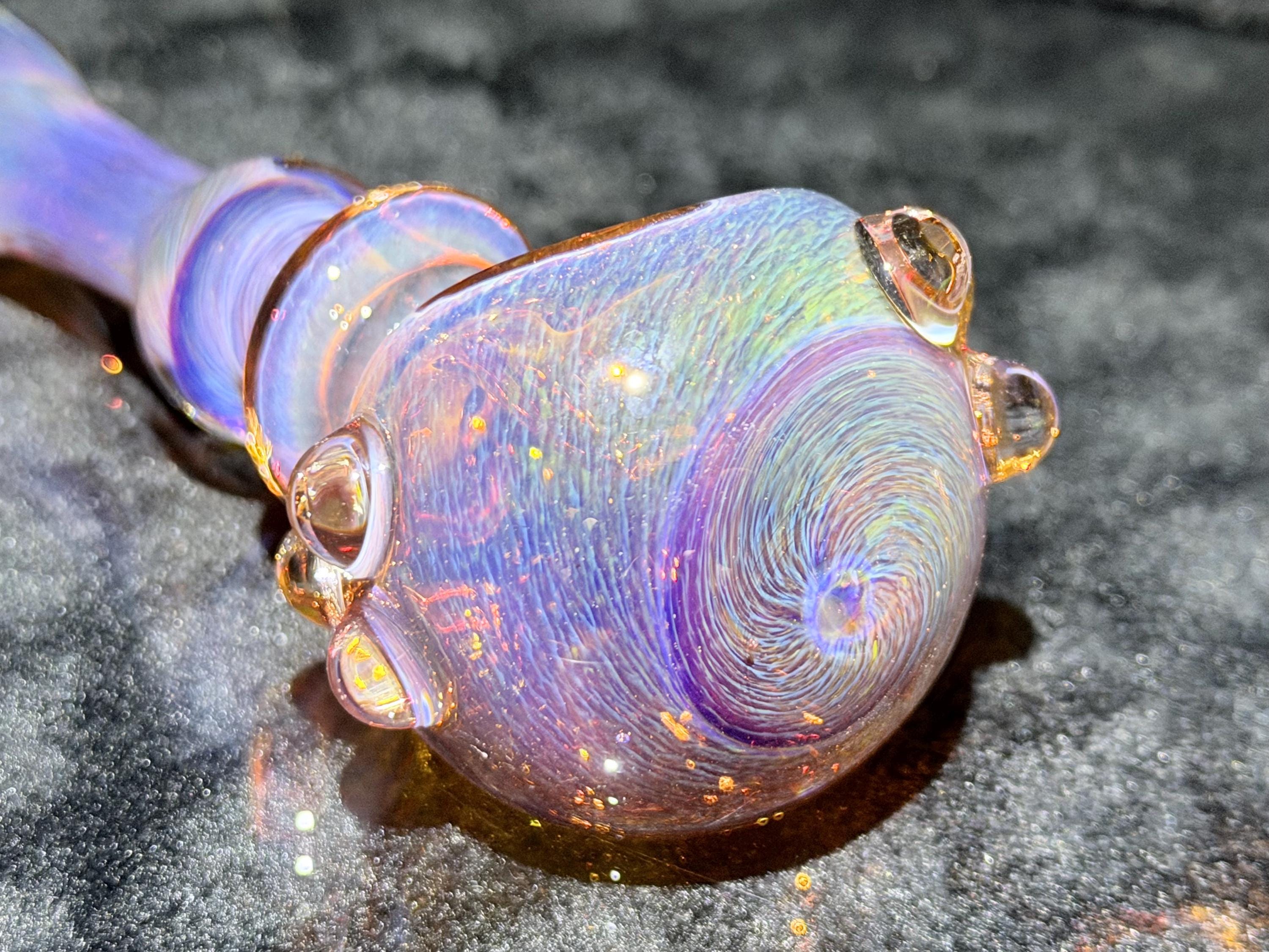 Sleek and Slim Color Changing Pocket Pipe in Transparent Purples With ...