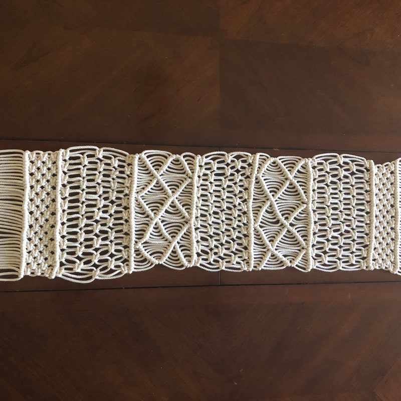 Macrame Table Runner - Etsy