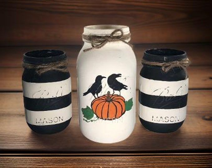 Crow & Pumpkin Mason Jars / Fall Mason Jars / Autumn Decor / Painted ...