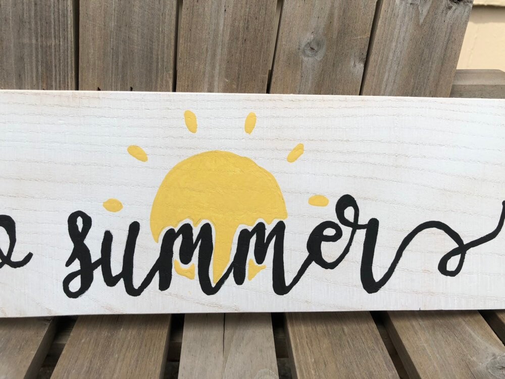 Hello Summer Sign