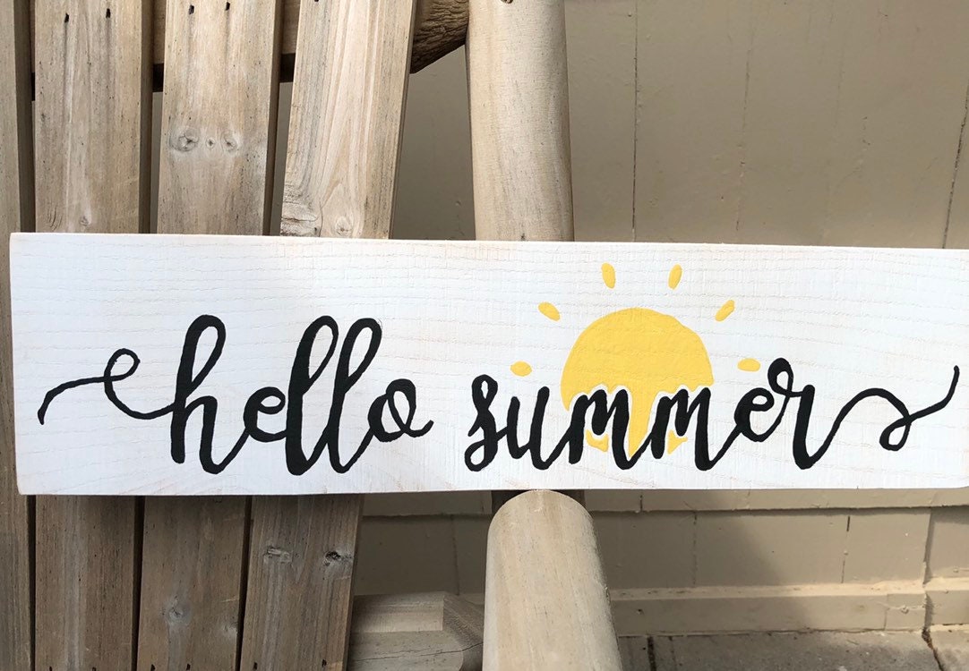 Hello Summer Sign