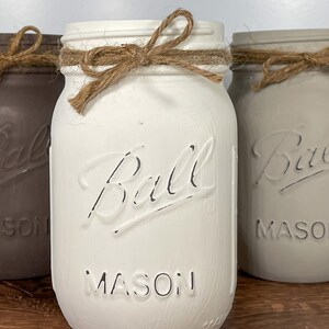 Farmhouse Mason Jars / Mason Jar Centerpiece / Painted Mason - Etsy