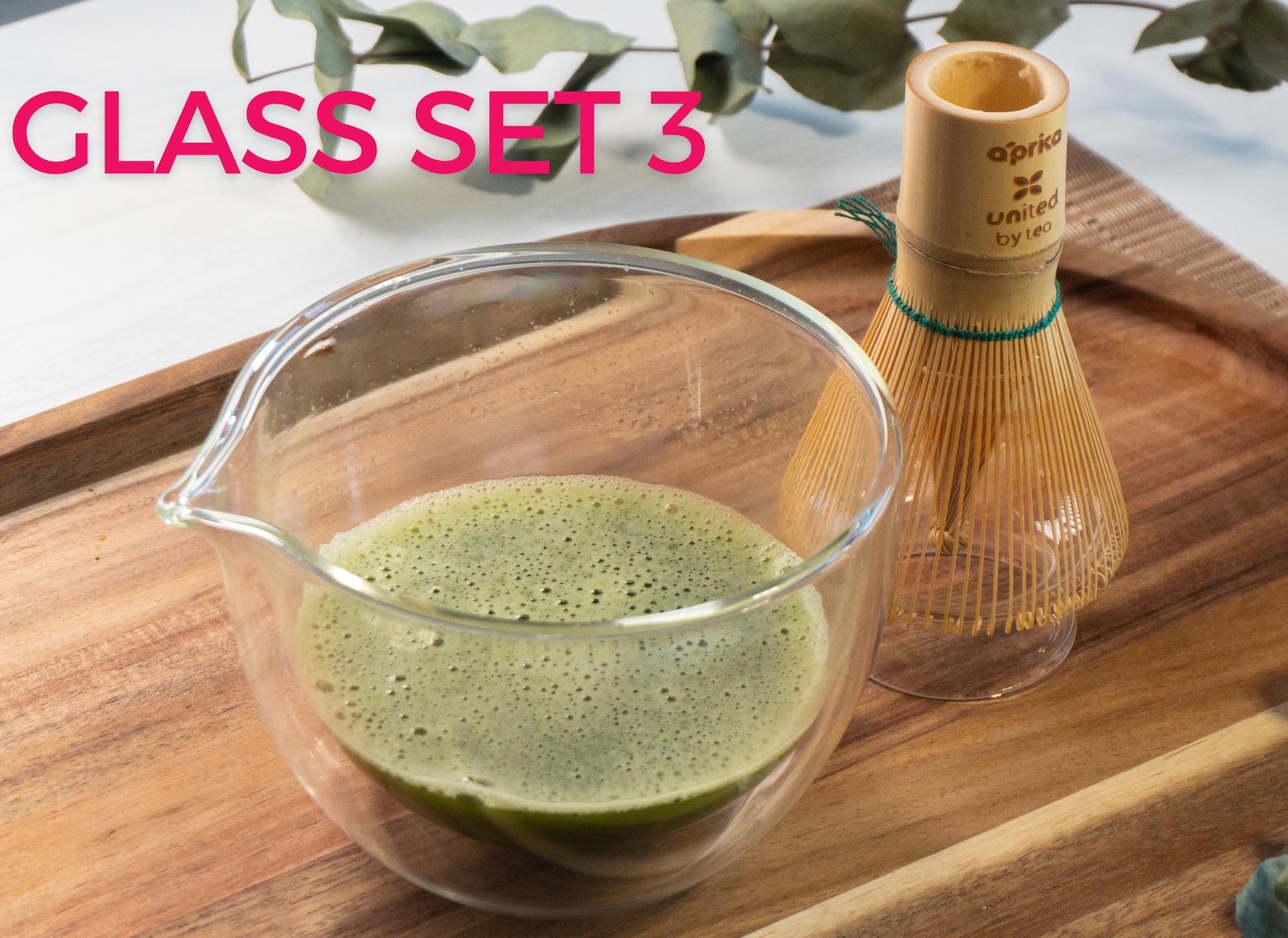 Glass Matcha Tea Set: Textured Bowl, Bamboo Whisk & Holder - Etsy