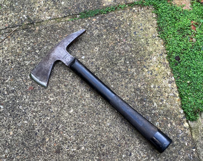 Old Restored Fire Axe Chillington Arpax English Made - Etsy