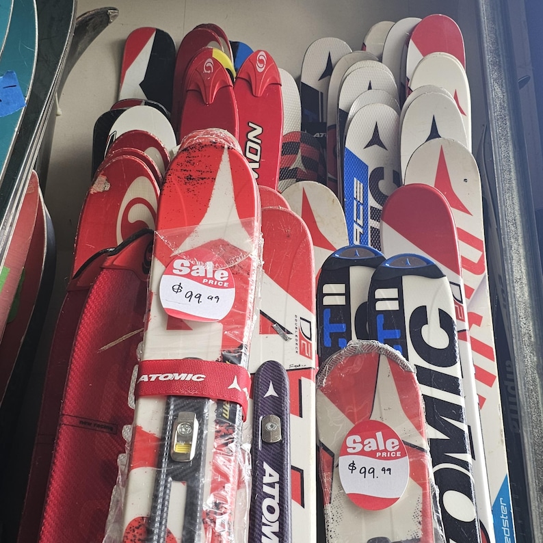 Antique Snow Skis Wall Decor: 80s-90s Ski Set With Bindings - Etsy