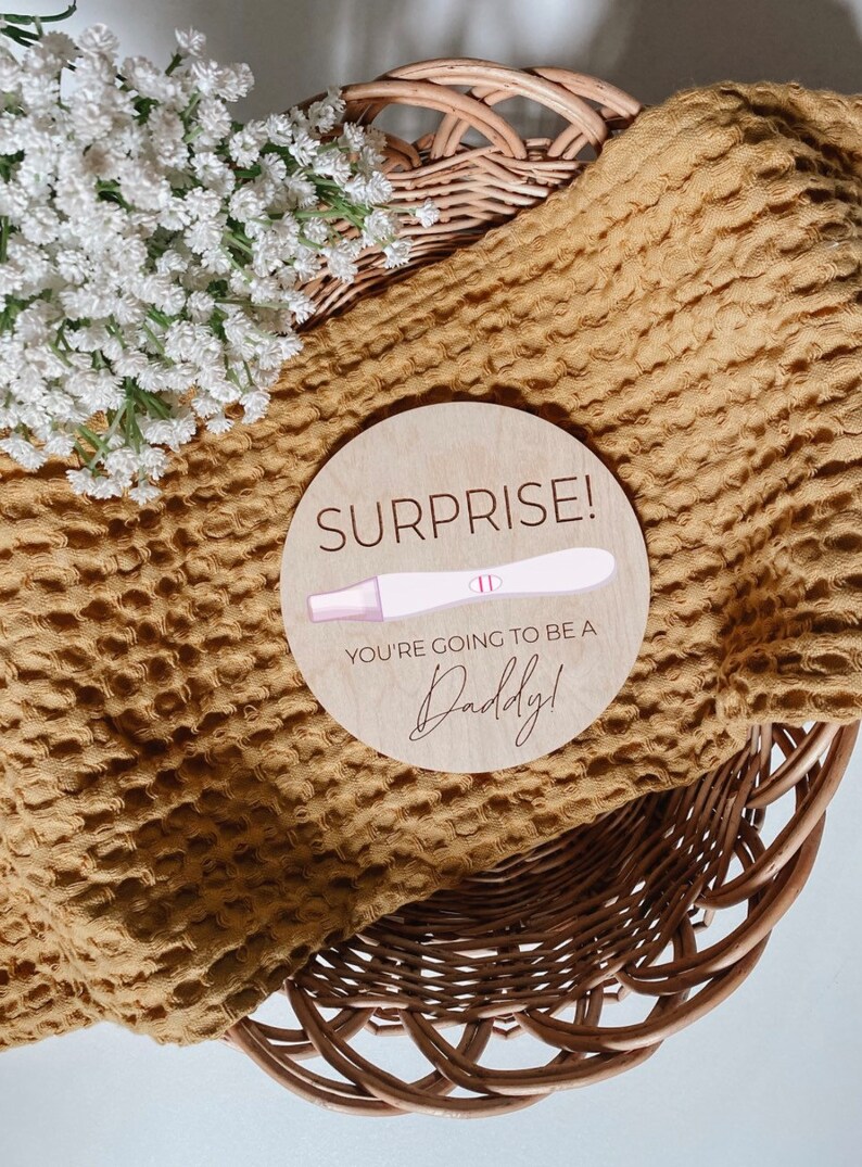 Pregnancy Announcement Hello Daddy Sign Husband Pregnancy - Etsy