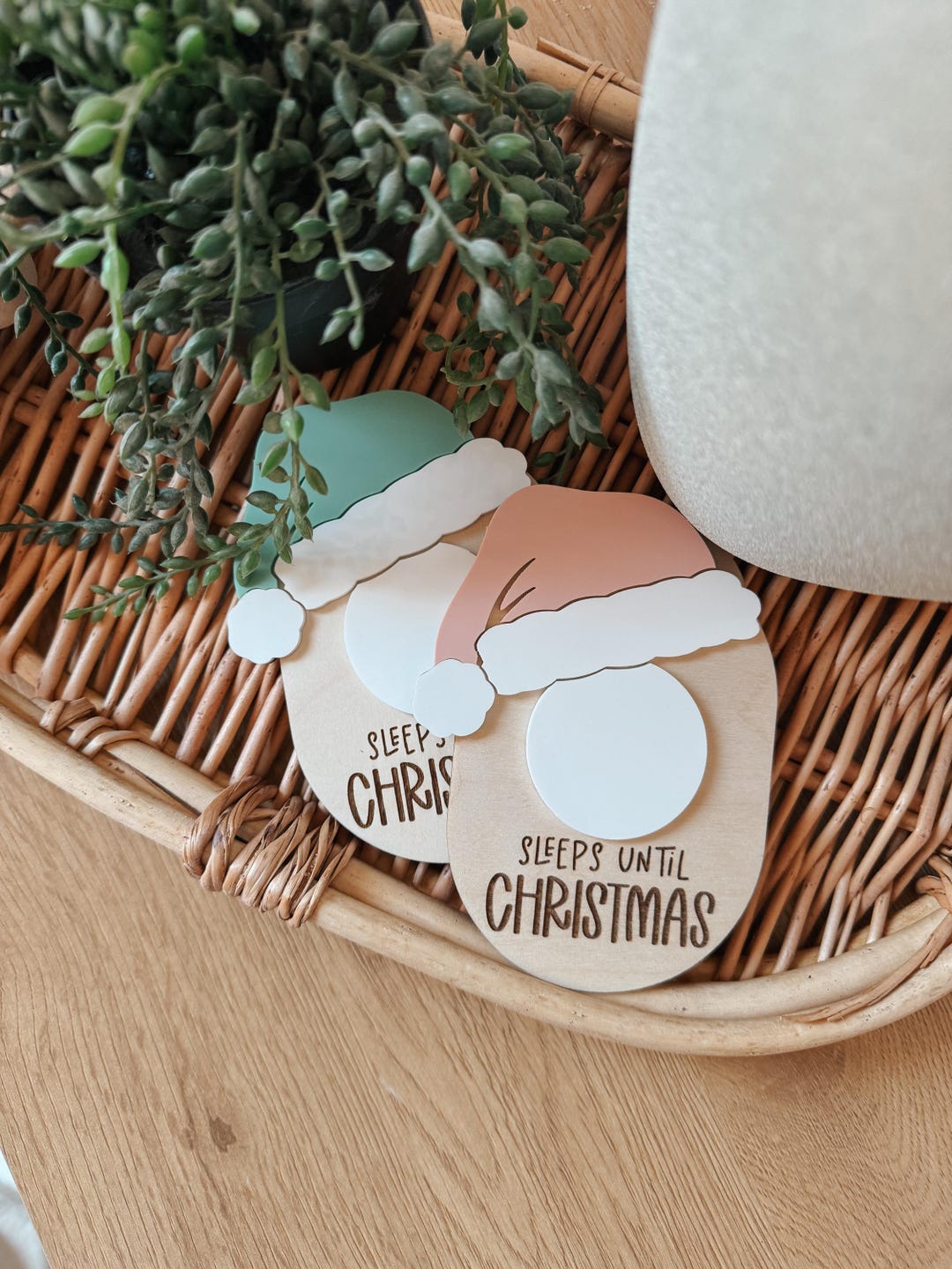 Sleeps Until Christmas | Christmas Countdown | Magnet | Santa | Kids ...