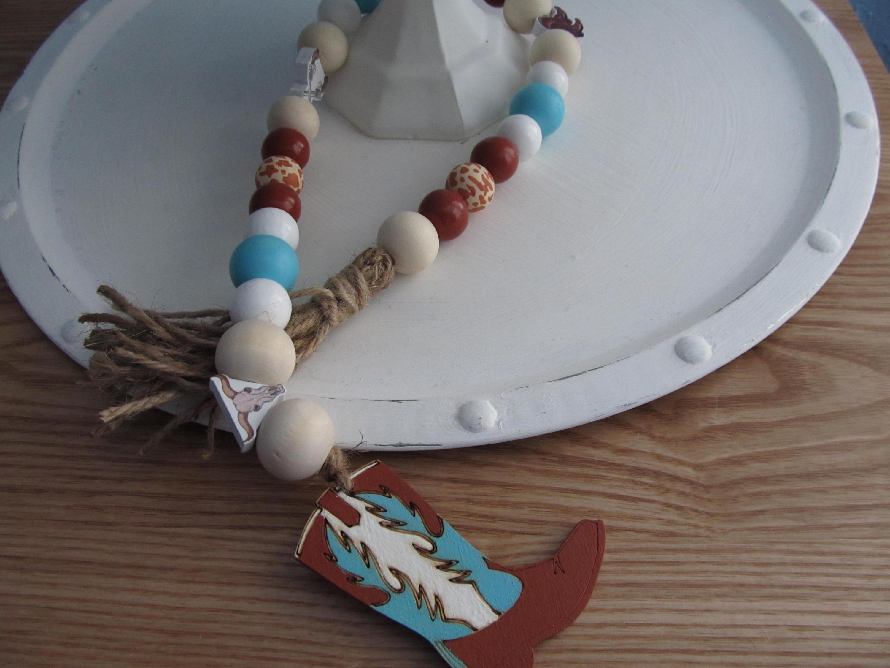 Western Cowgirl Wood Bead Garland With Boot & Highland Cow Sign - Etsy