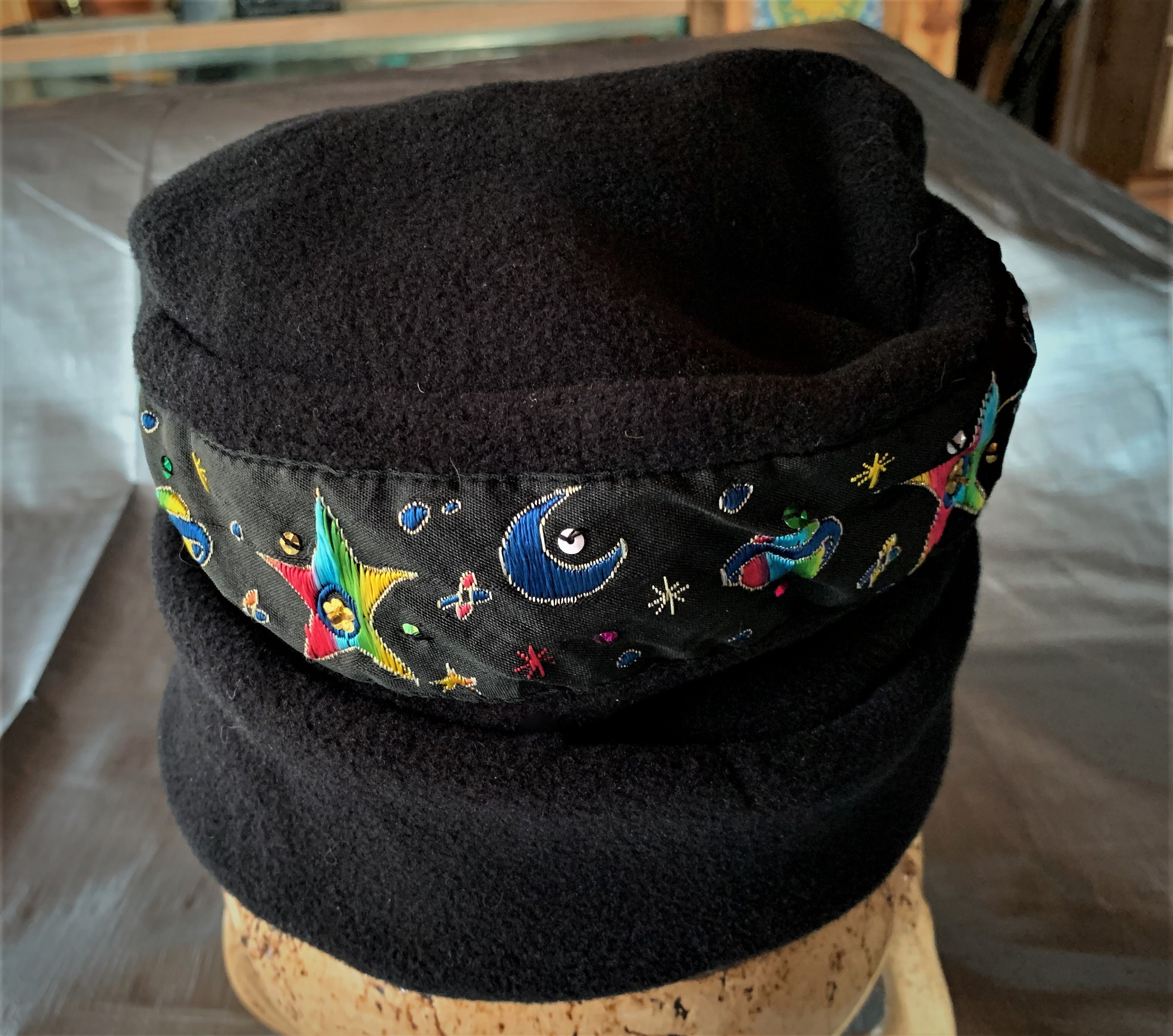 DIGME Desighner Womens Black Polar Fleece With Funky Celestial India ...