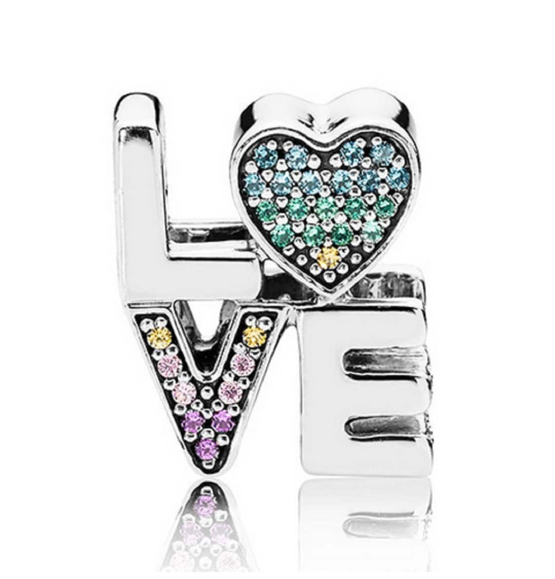 El amor de la palabra del arco iris con abalorios de cristal ...