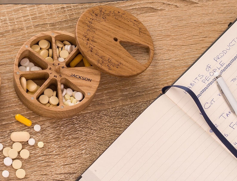 Pocket Pill Case 7 Day Pill Organizer Wooden Weekly Pill Box Engraved ...