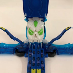 TURNING MECARD OCTA Transformable Robot Car Korea Figure2card Used - Etsy