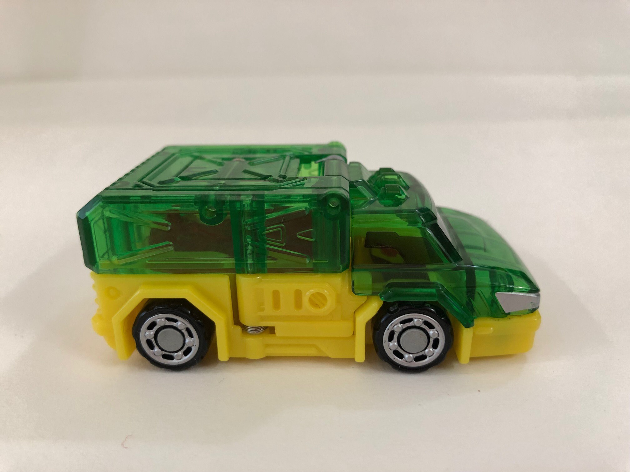 GOHBE Transformable Car Korea Animation Figure+ 2card - Etsy