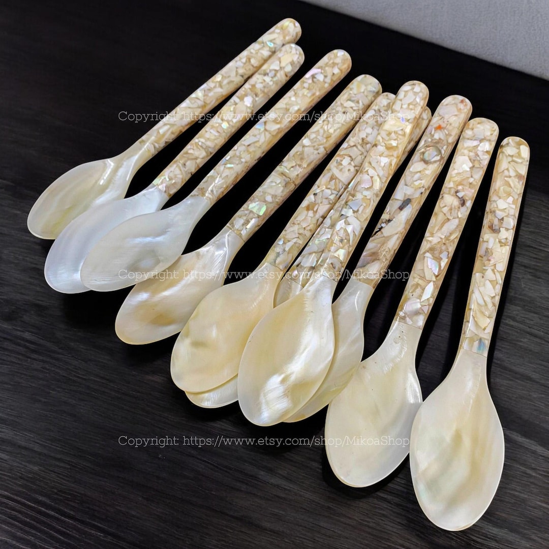 Mother-of-pearl Spoon Engraved Shell Utensil, Ideal for Gray or Black ...