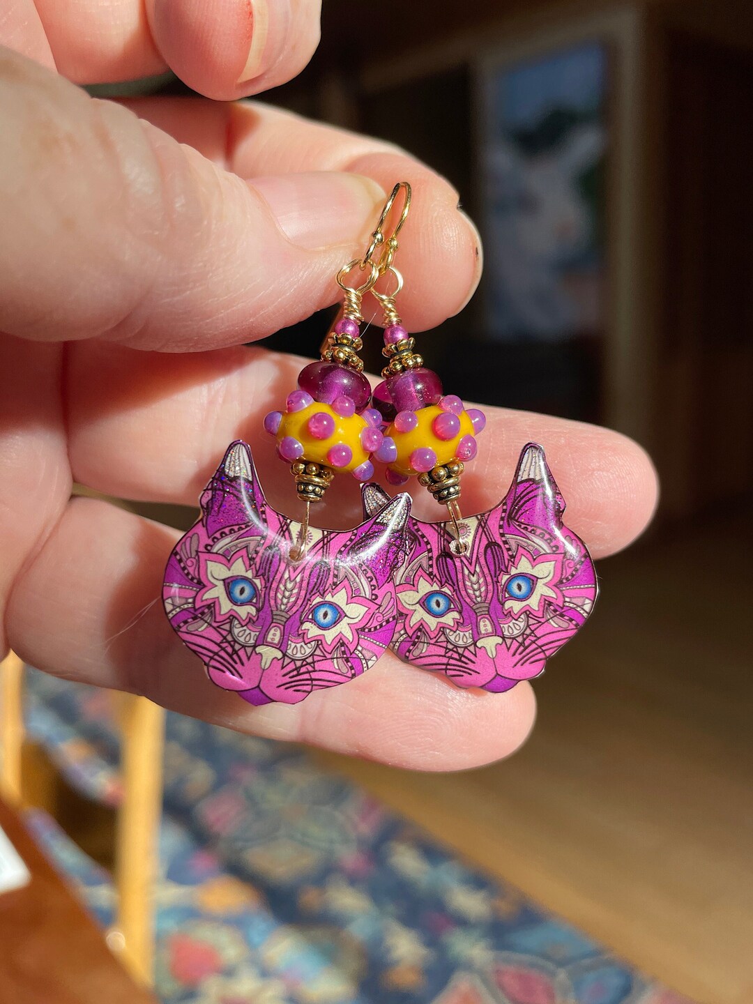 Frisky Fuchsia Felines. Hip, Rich, Resin, Cats, Purple, Yellow - Etsy