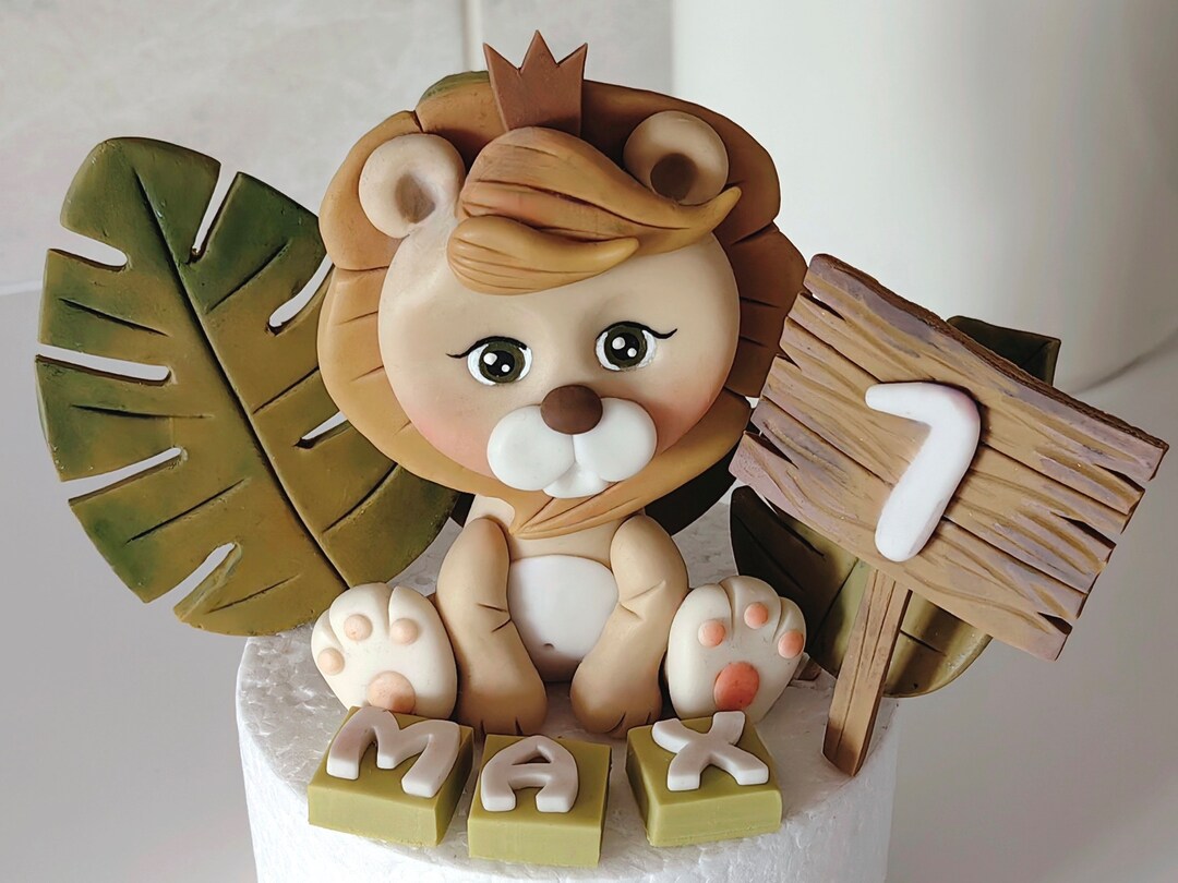 Lion King Cake Topper With Gold Crown, Fondant, Custom Cake Topper ...