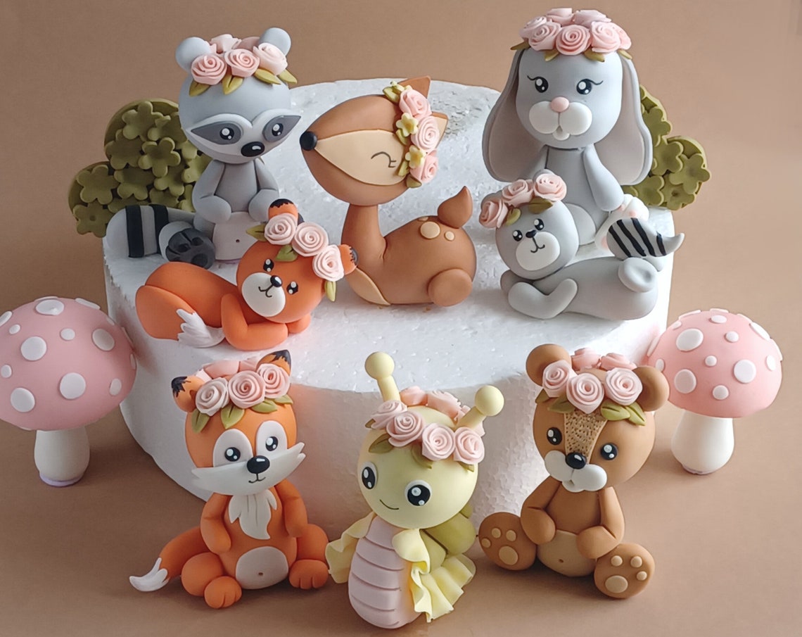 Fondant Bunny Cake Topper VIDEO Tutorial With Templates - Etsy