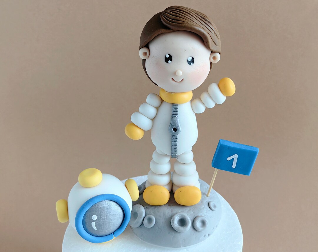 Astronauta t cake topper fondant o porcelana fría / pastel espacial ...