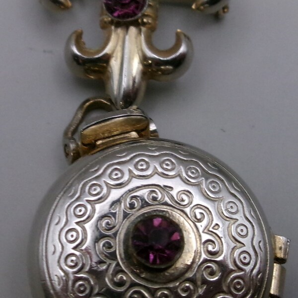 Vintage Coro Locket - Etsy
