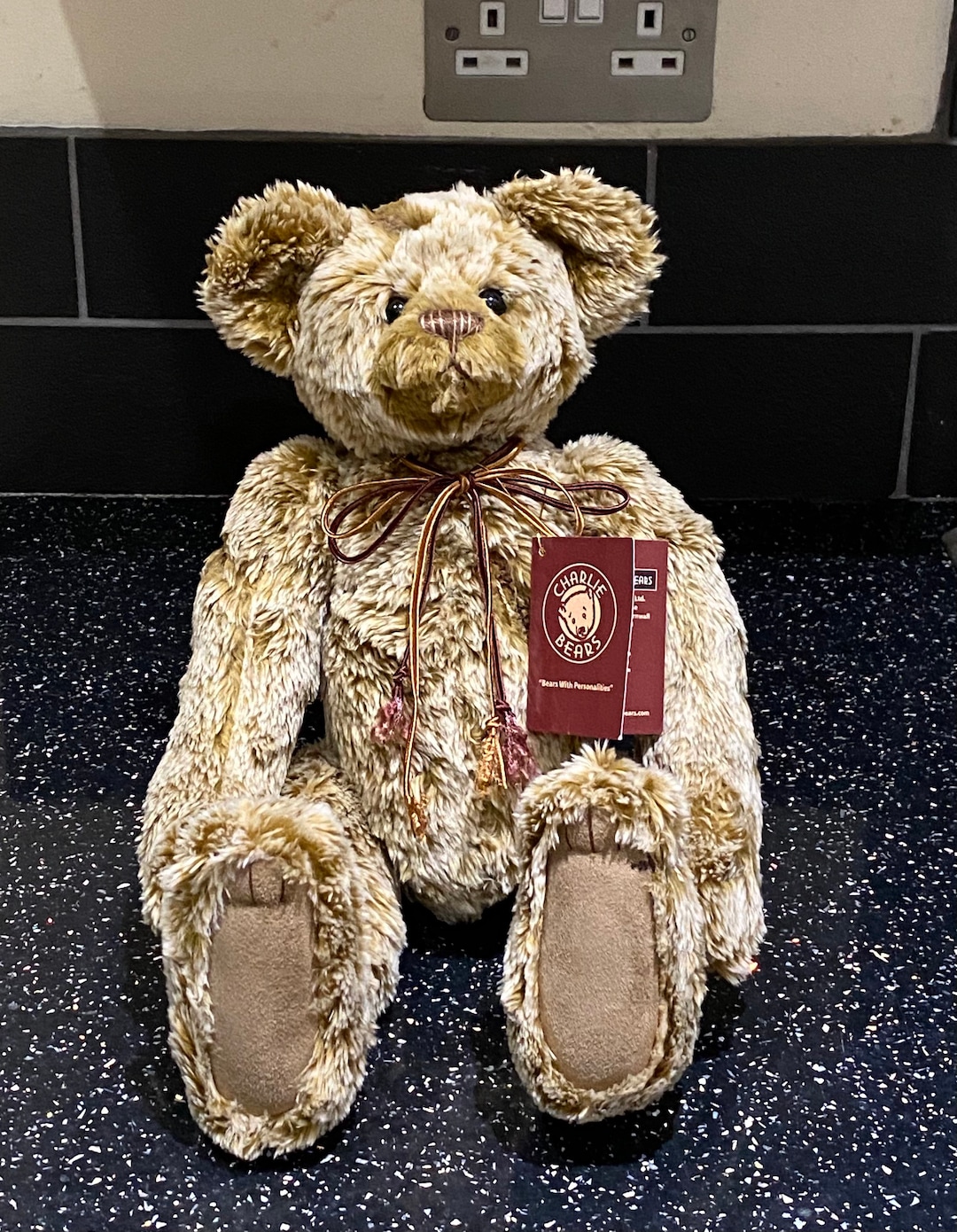 Charlie Bears Burma Made in 2017. the Bear Measures 42 Cm in Height and ...