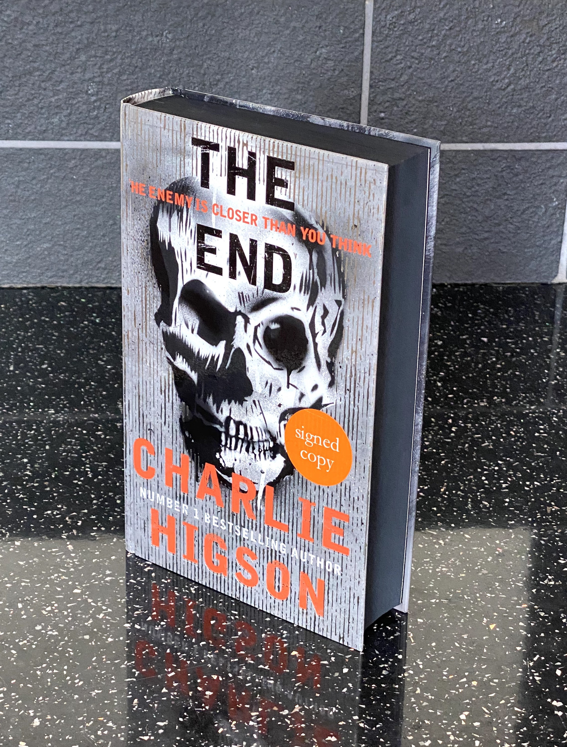 The End by Charlie Higson Signed 1st Edition Hardback Book. - Etsy