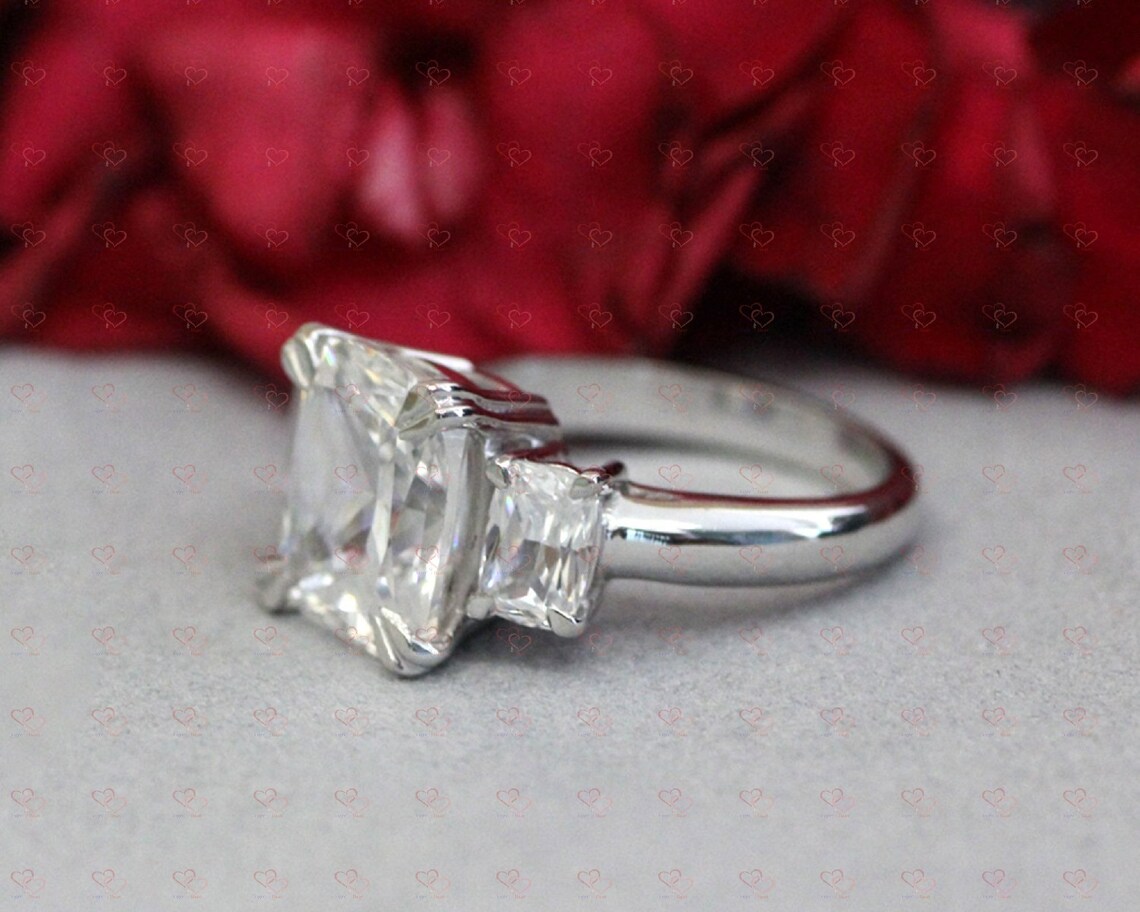 Three Stone Cushion Diamond Statement Engagement Ring - Etsy