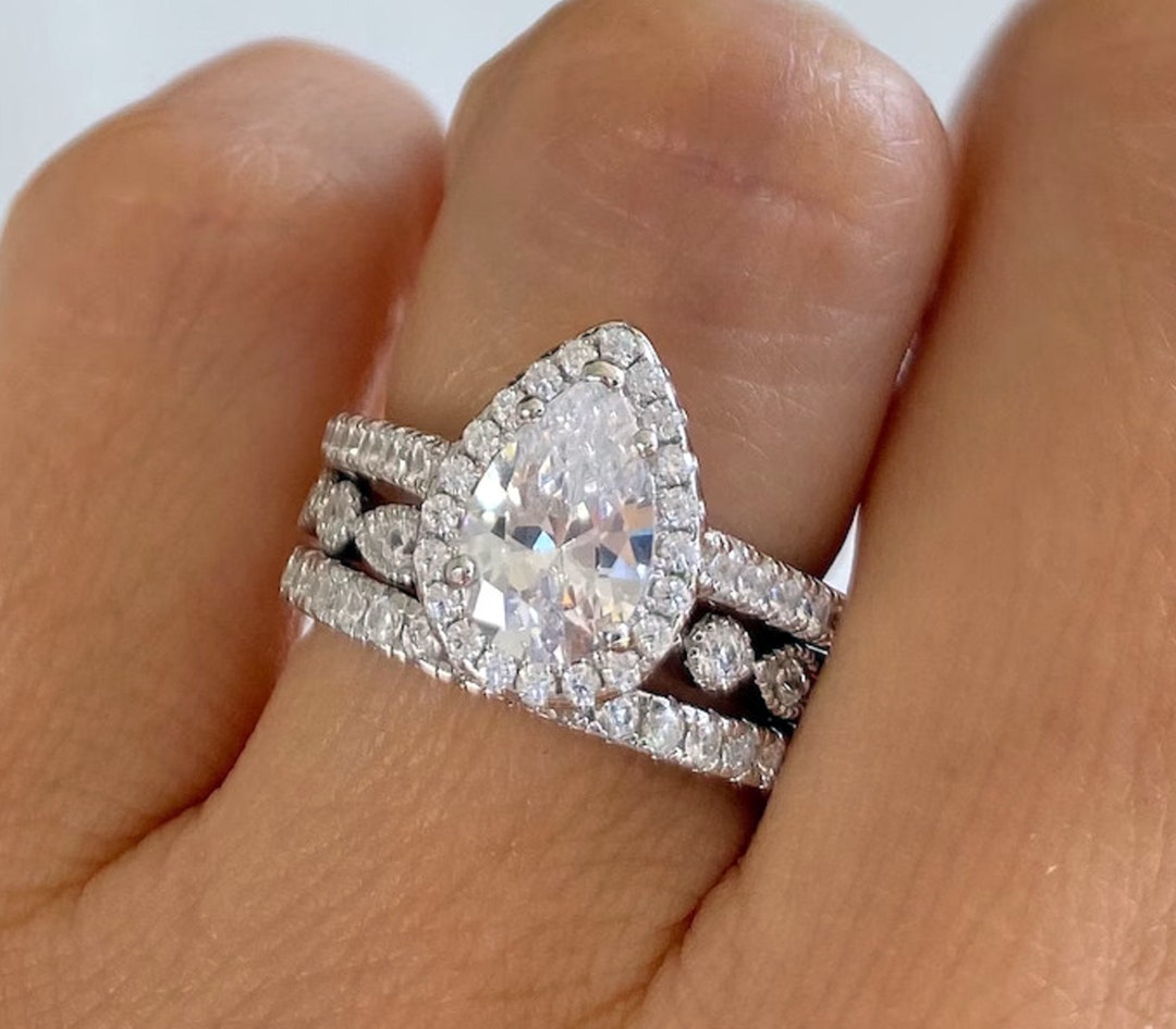 Pear Shaped Wedding Ring Set Teardrop Moissanite Bridal Rings - Etsy