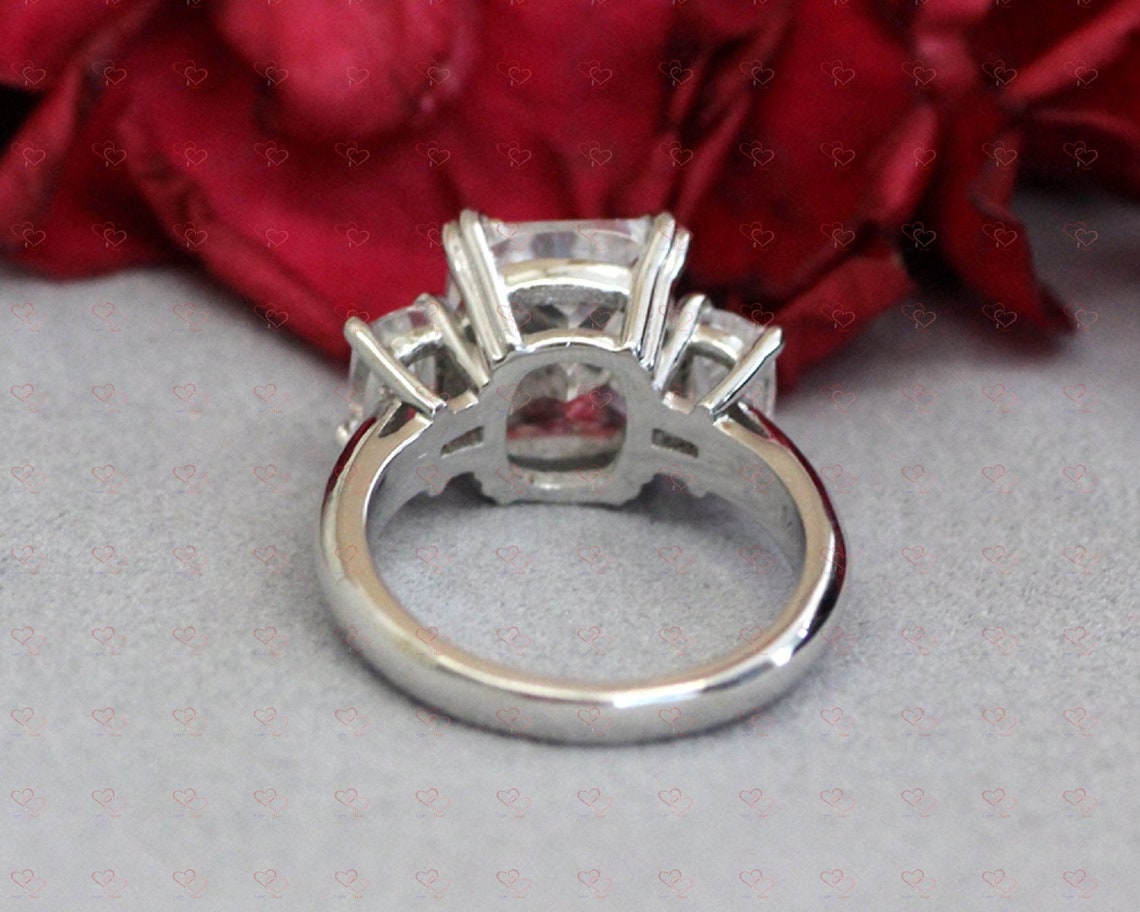 Three Stone Cushion Diamond Statement Engagement Ring - Etsy