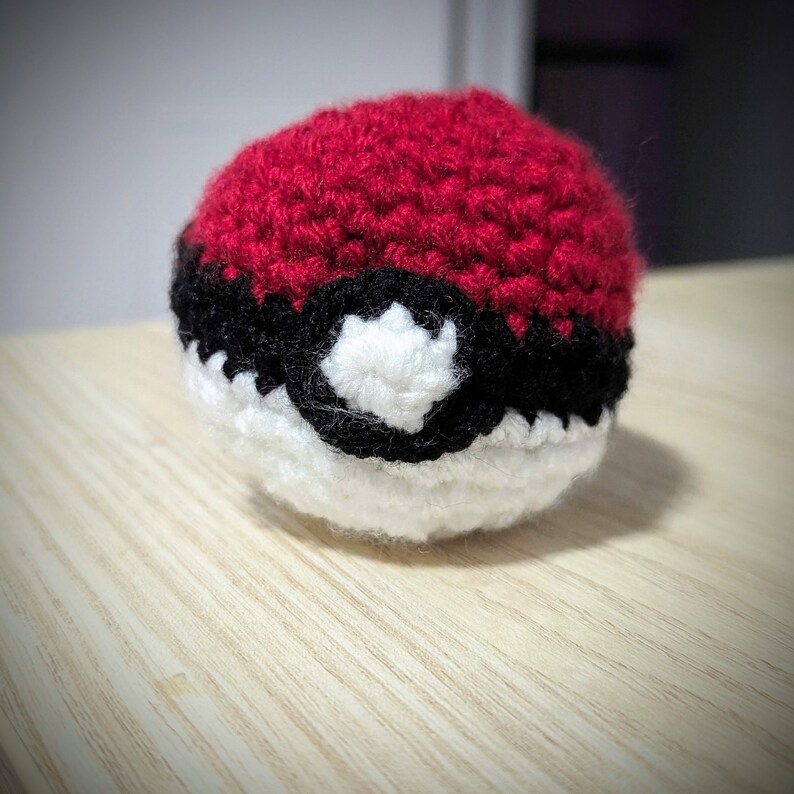 Pokeball Crochet Pattern - Etsy
