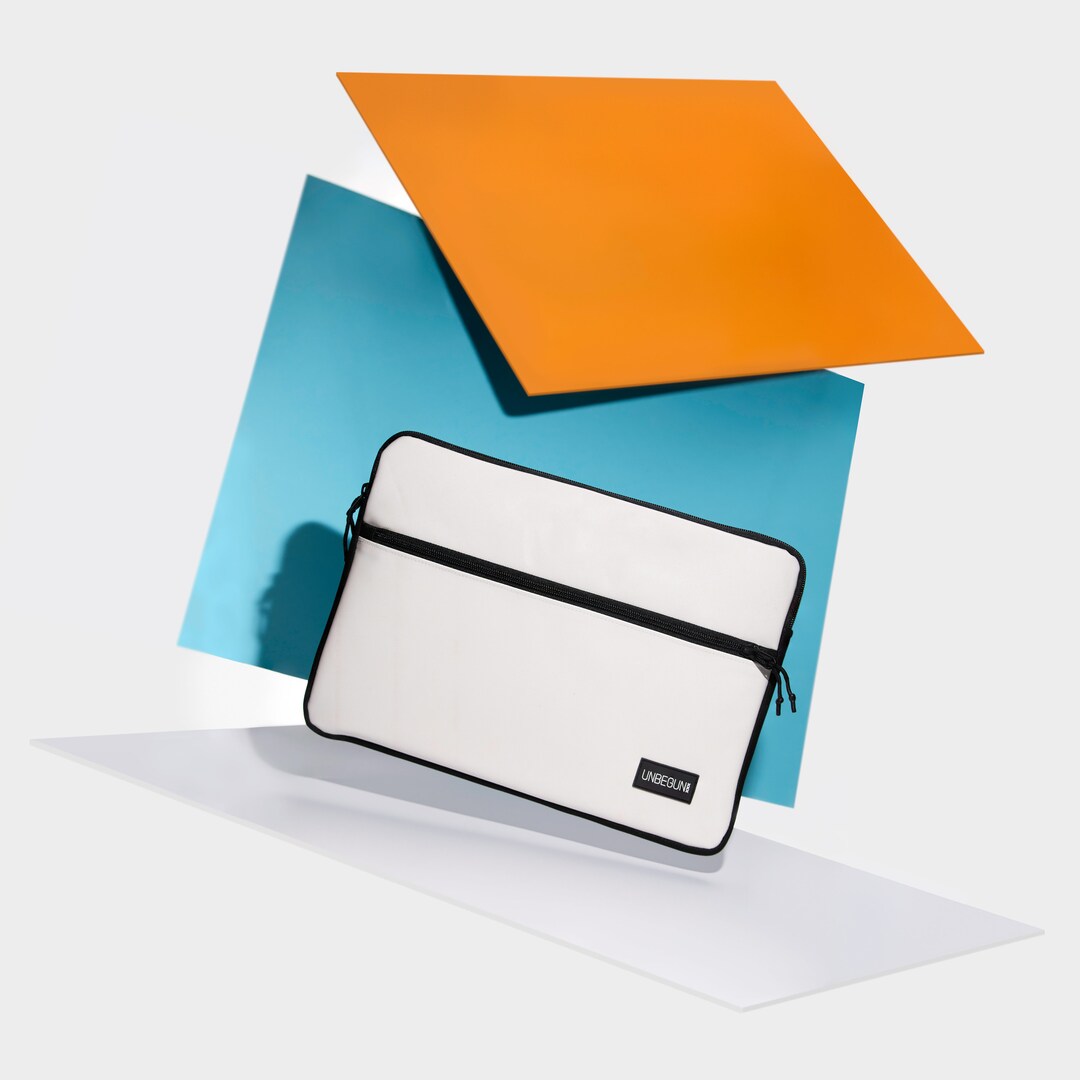 Upcycled Laptop Sleeve – White Vegan Case for MacBook Air/pro - Etsy