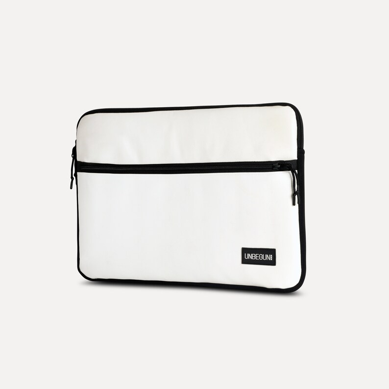 Lenovo Thinkbook 15 G3 Case With Compartment (from Upcycled Fabric ...
