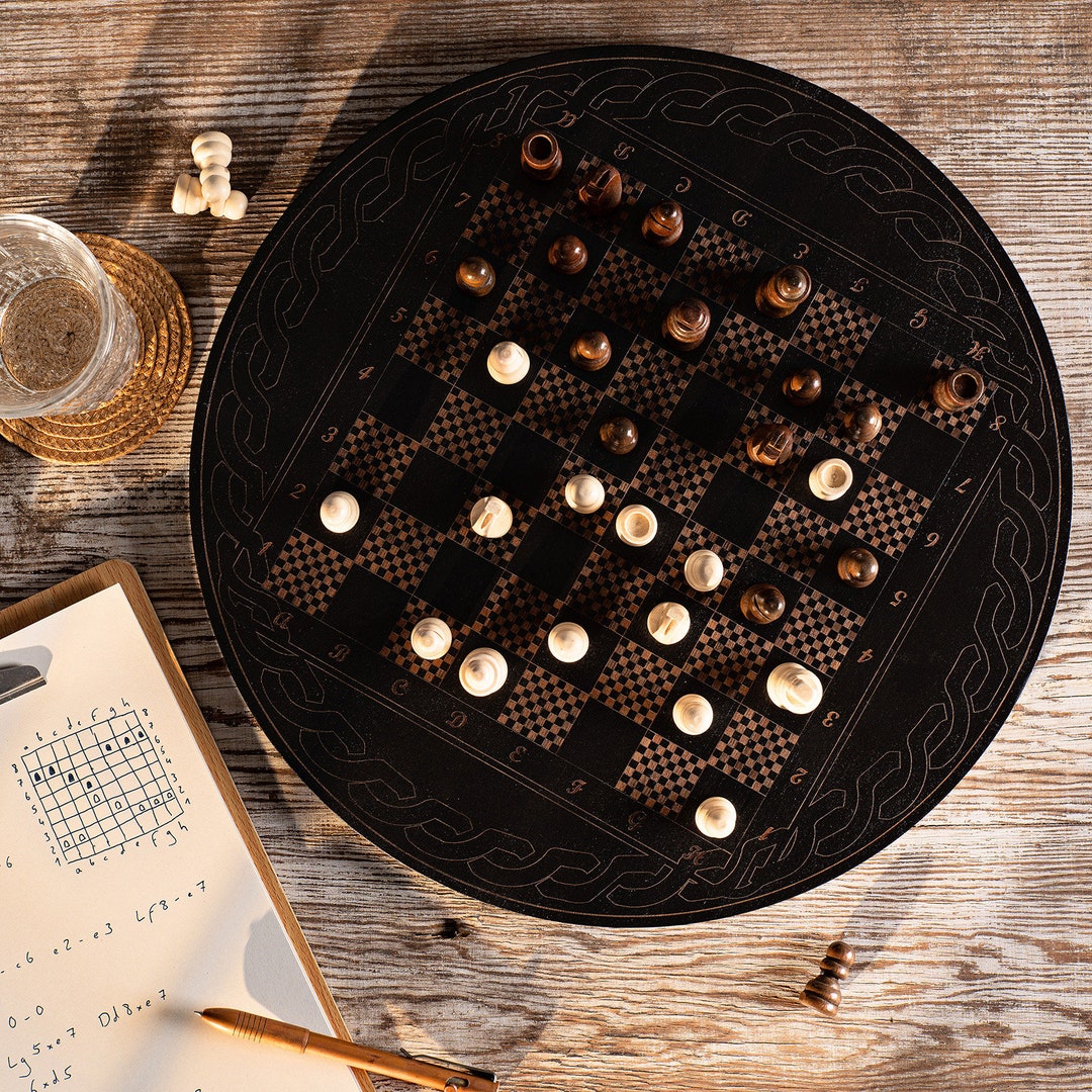 Personalized Black Beech Wood Round Chess Board Set - Custom Handmade ...