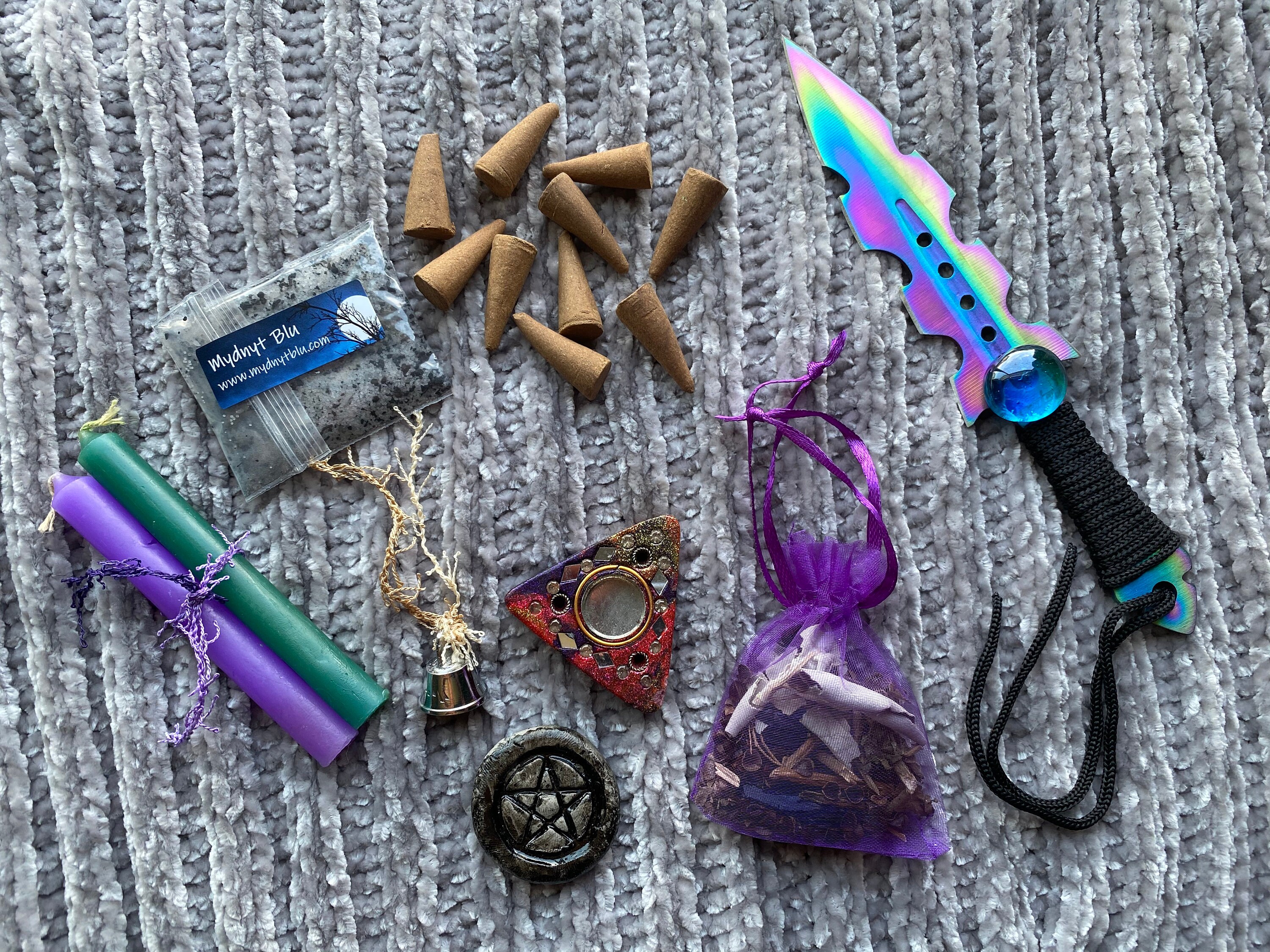 Basic Starter Altar Kit W/instructions Spells & More 9 - Etsy