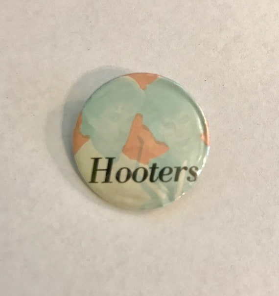 Hooters Pin/Button * Pin Circa 1980s * Vintage * Orig… - Gem