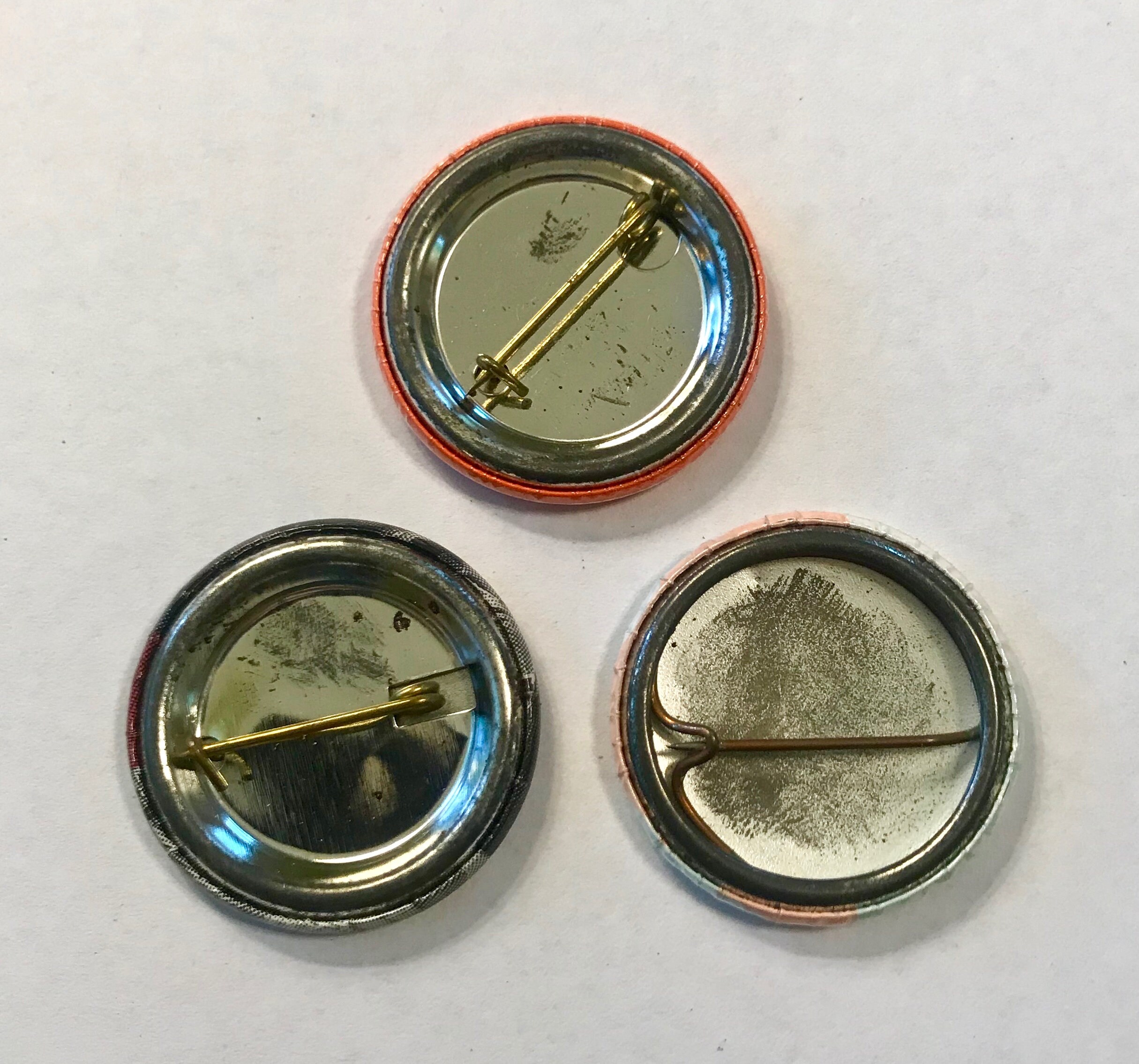 Hooters Pin/button * Pin Circa 1980s * Vintage * Original * 3 Styles to ...