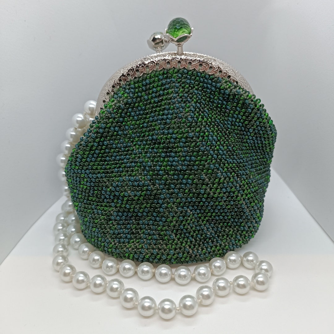 Green Crochet Beaded Coin Purse / Chapstick Holder / Small Crochet Kiss ...