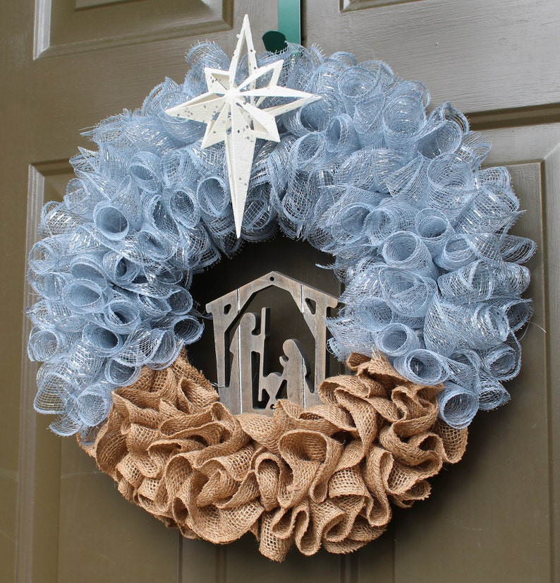 LED Lighted NATIVITY MANGER Wreath With Large Star of | Etsy