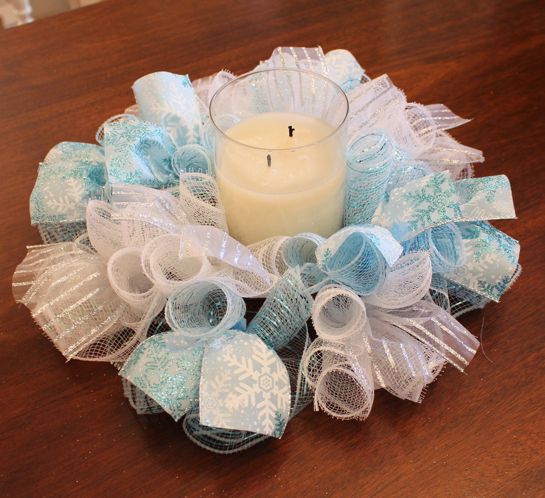14 or 18 Snowflakes Centerpiece Light Blue & - Etsy