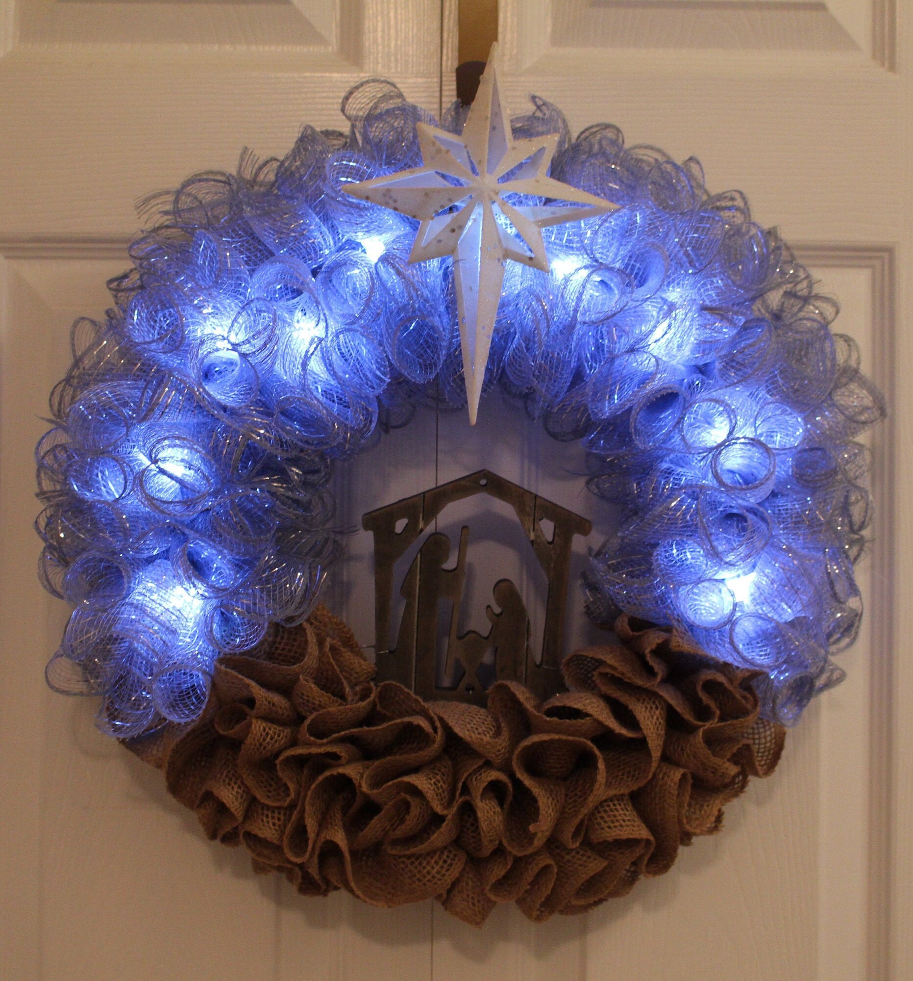LED Lighted NATIVITY MANGER Wreath With Large Star of | Etsy