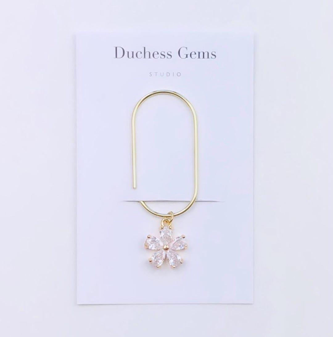 Luxe Daisy Charm Paper Clip, Glass Crystal Flower Mini Wide Charm ...