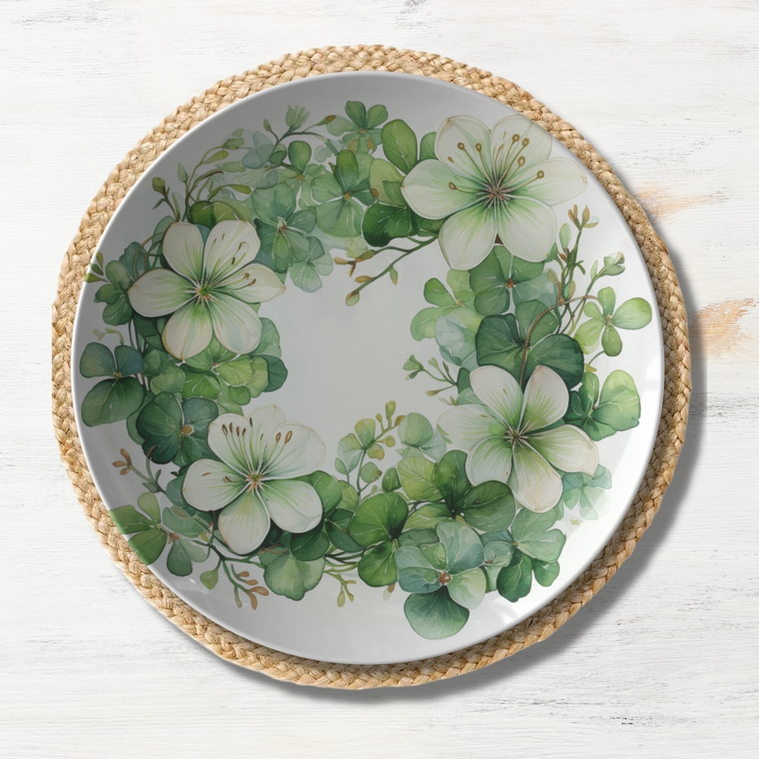 St Patricks Day Shamrock Dinner Plate - St. Pattys Day Shamrock Wreath ...