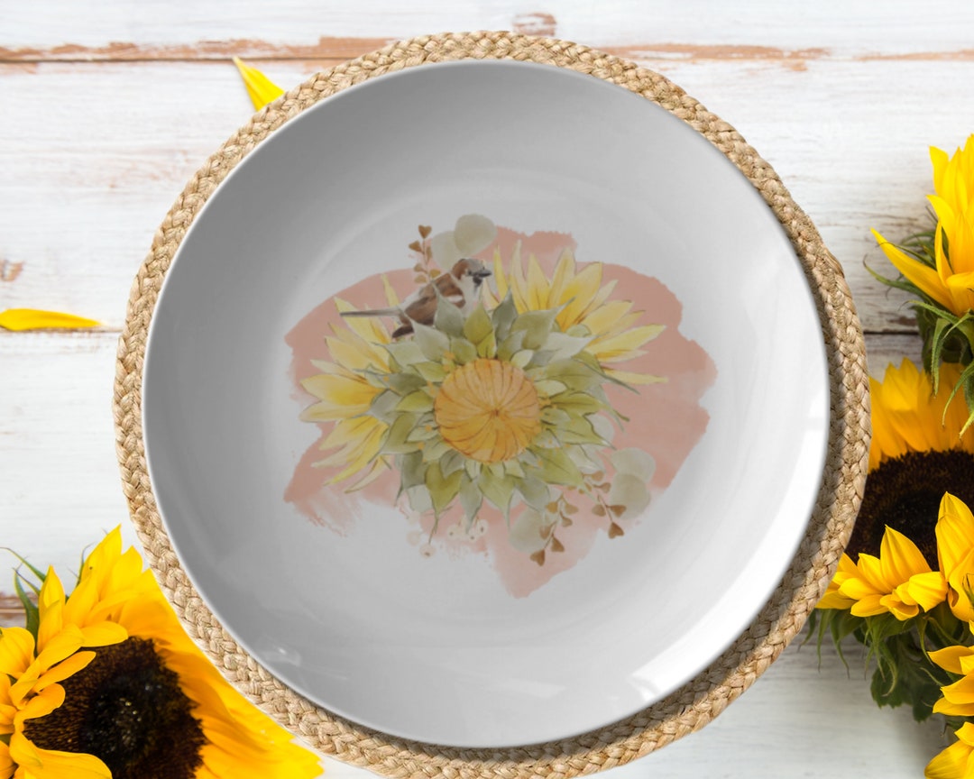 Sunflower Dinner Plate Featuring A Sunflower Bouquet - Sunflower ...