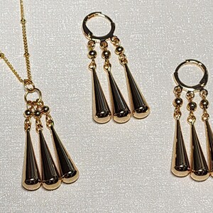 18K Gold Water Drop Earrings, Waterdrops, Santoryu - Etsy