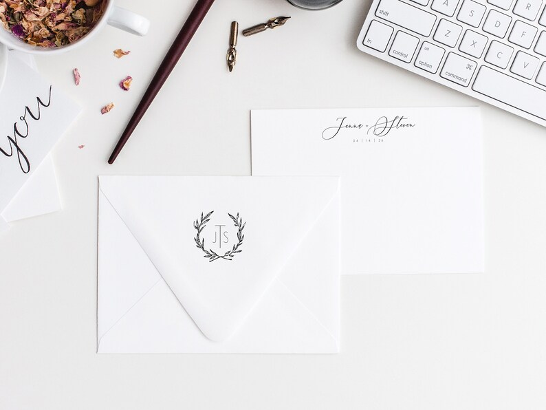 DIGITAL FILE Wreath Wedding Logo Design Floral Wedding | Etsy