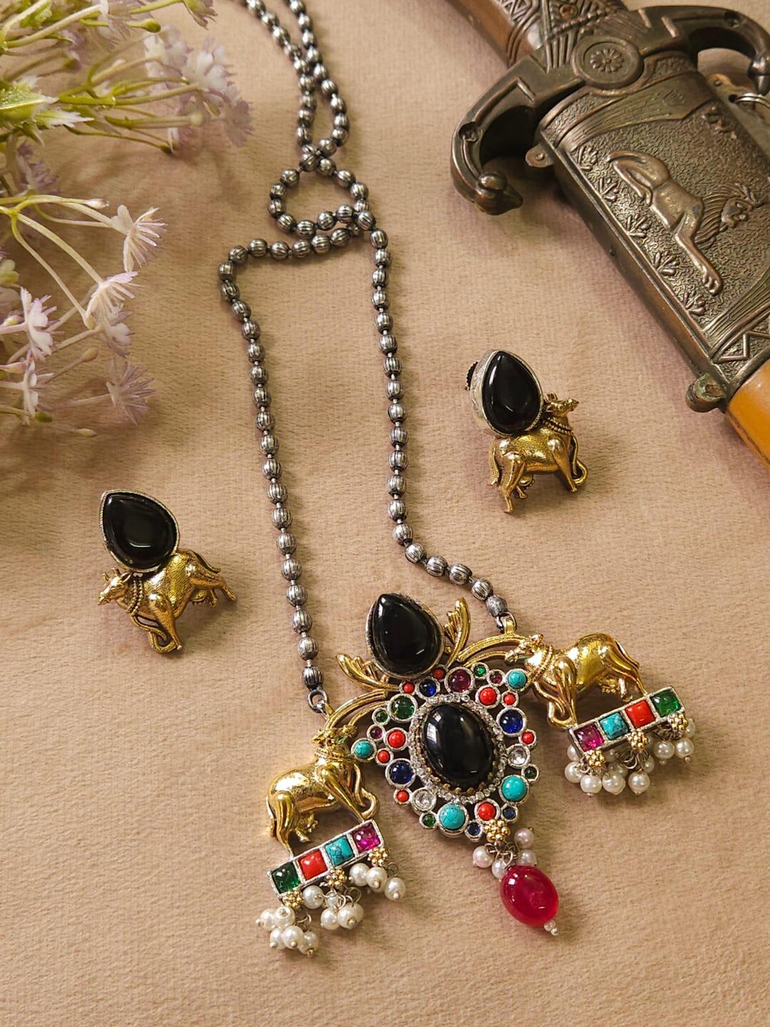 Just Launch Daul Tone Nandi Design Premium Stone Stud Fusion Long ...