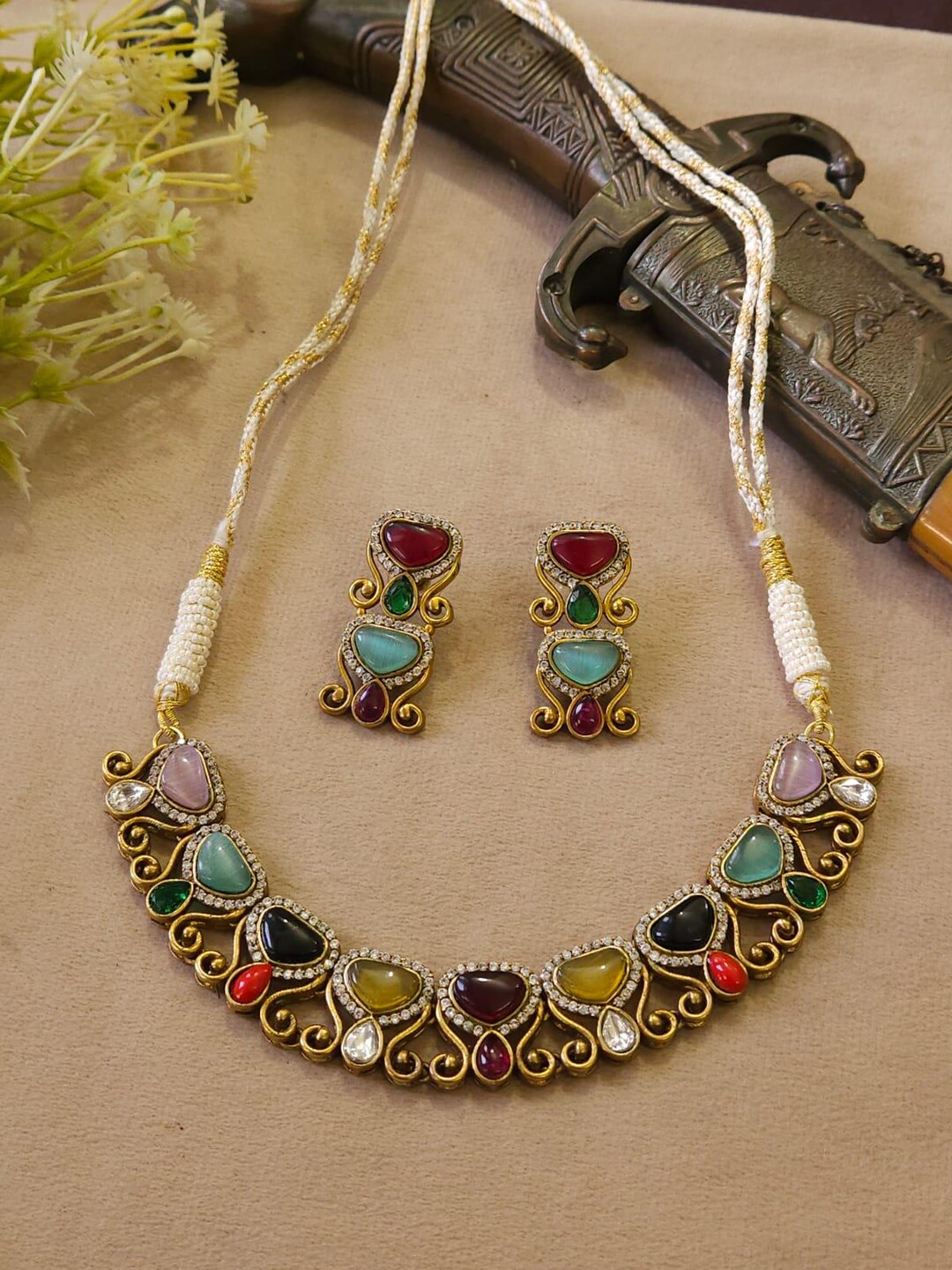 Apala Gold Polish Kundan Hasli Necklace Earrings Set, Indian Jewelry - Etsy