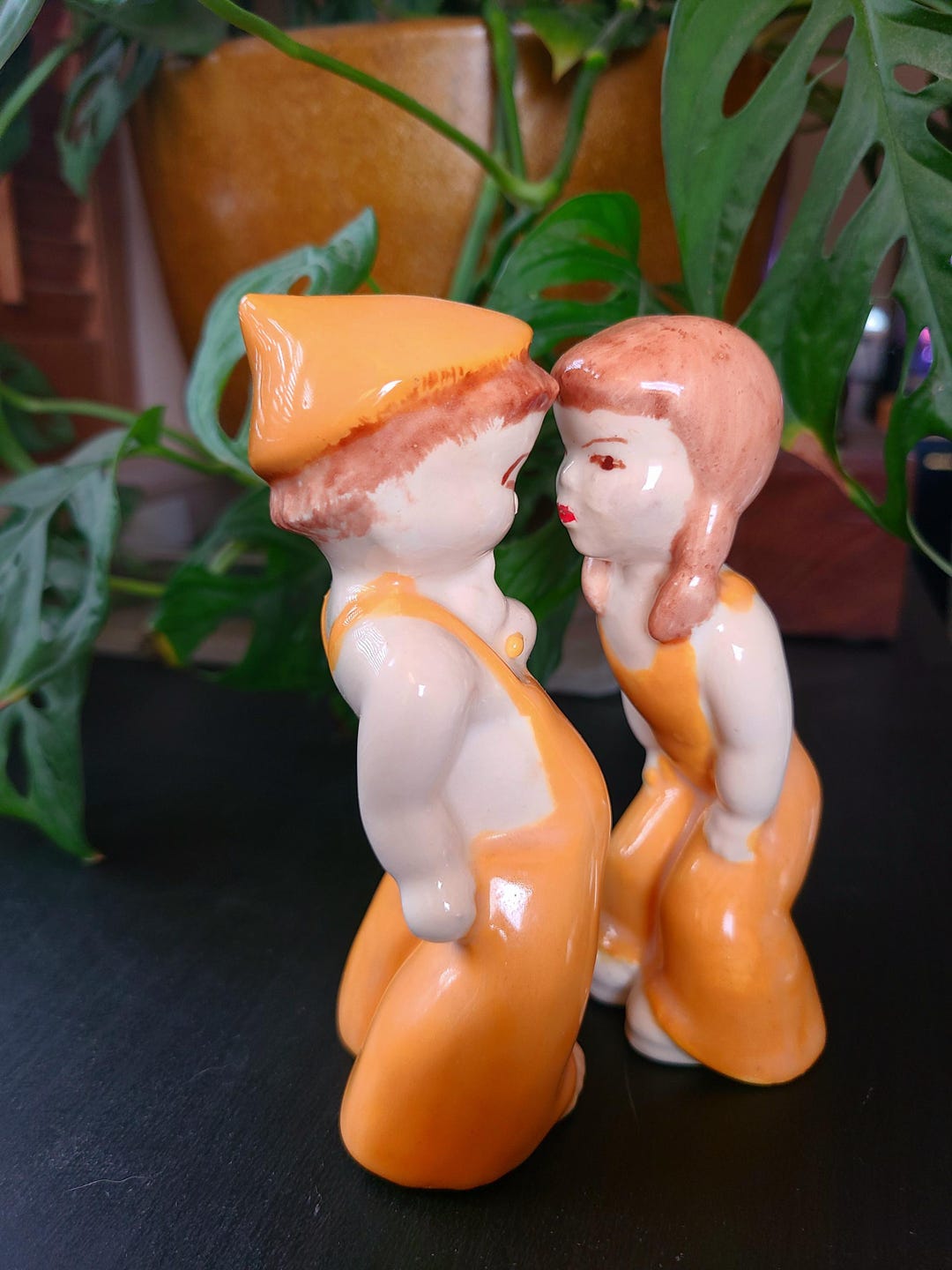 Vintage Kissing Figurines - Etsy