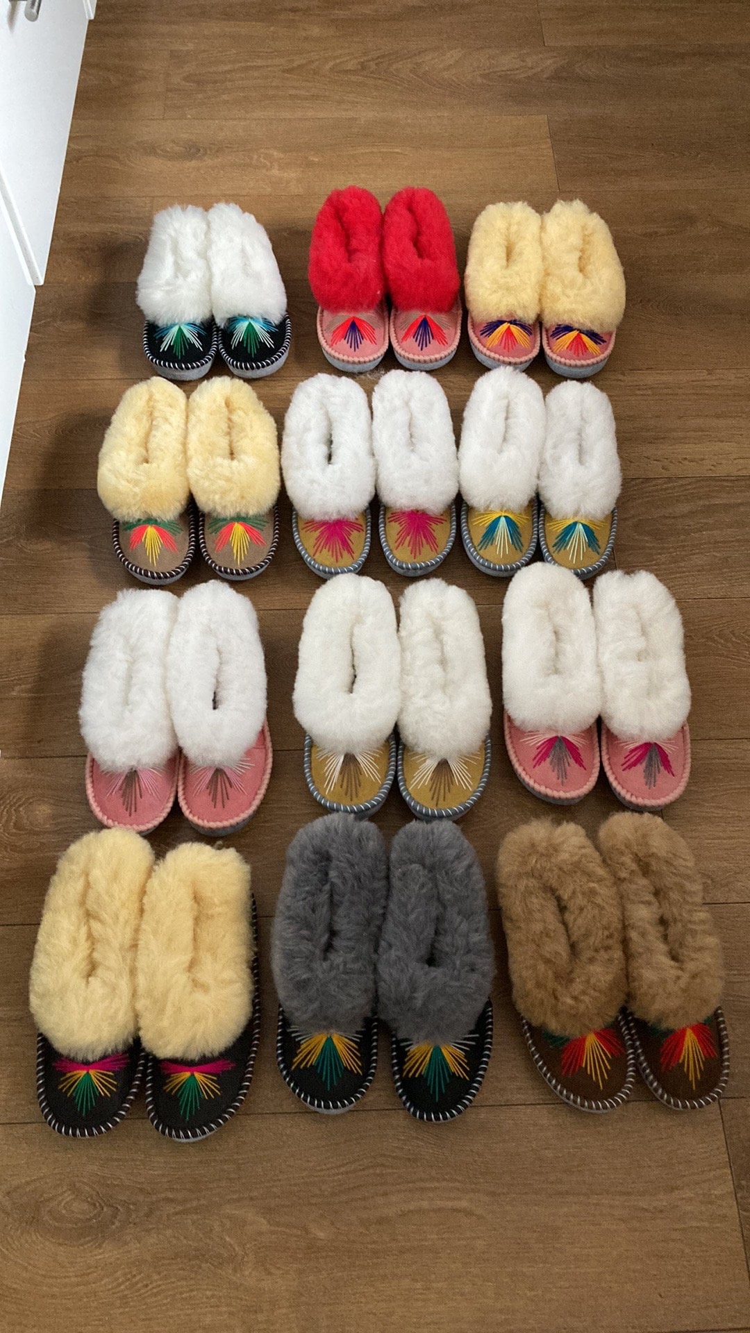 LUCKY DIP!!! All SIZES!!! Ladies Handmade Sheepskin Slippers Moccasin ...