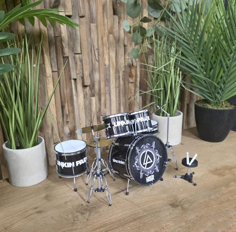 Miniature Drum Kit Model – 18cm High – Linkin Park Inspired – Includes ...