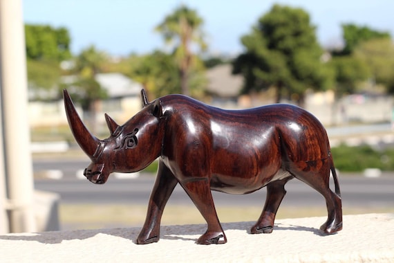 Unique Sculptures Rhino